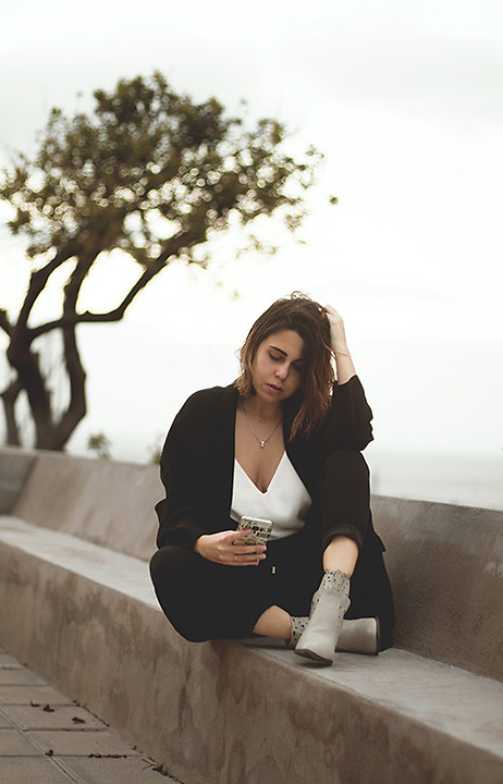 Tirando as botas do armário: as inspirações de looks de Elsa Gervasi ...